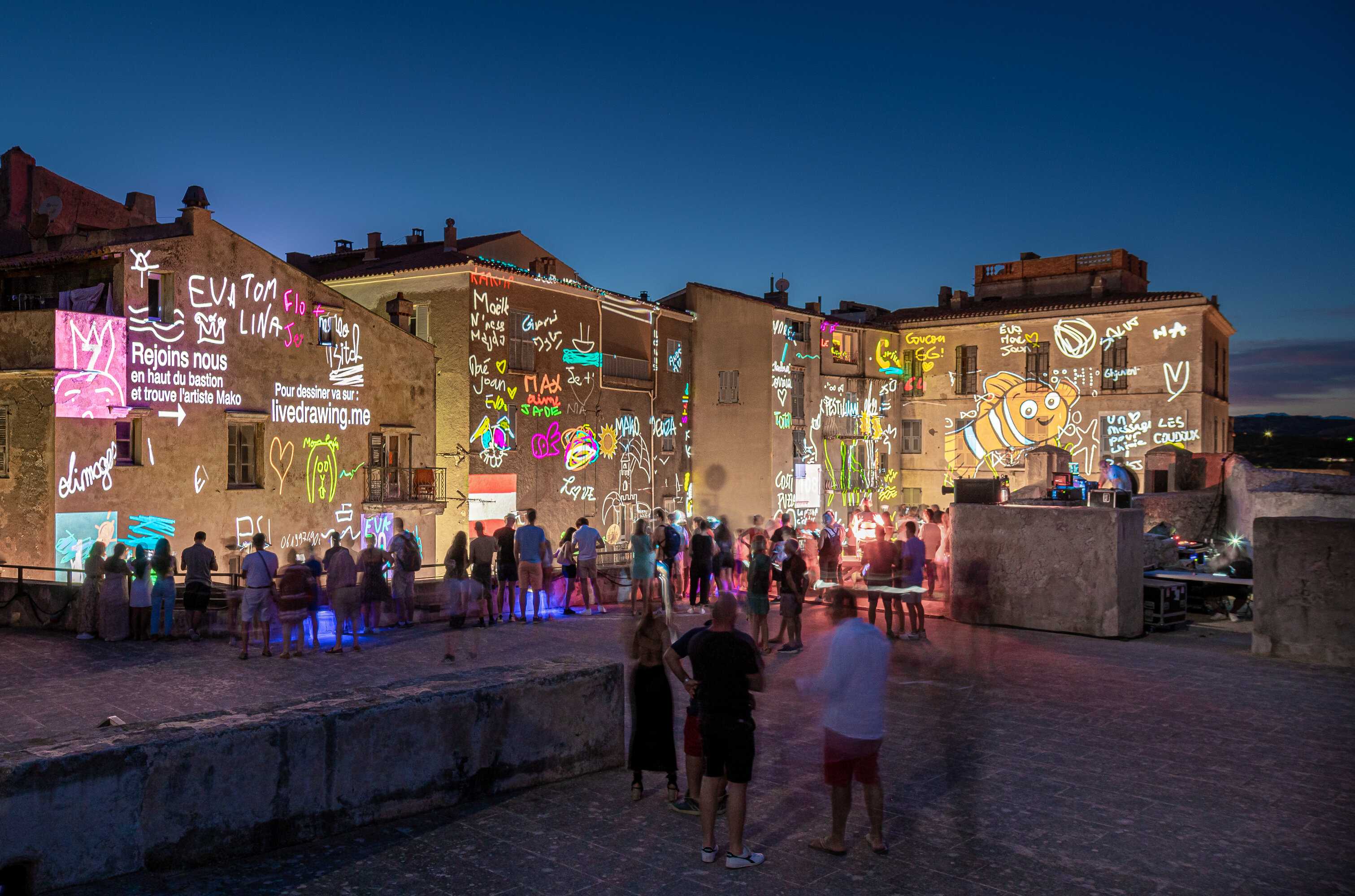 V-Unframed - Let's draw